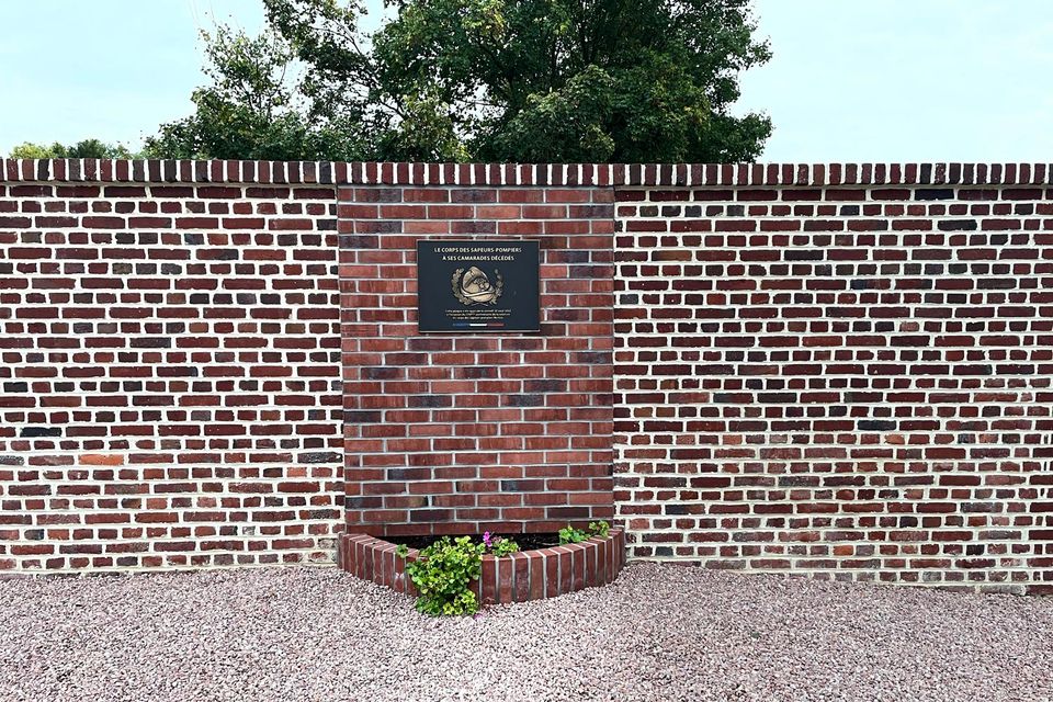 Guide complet sur les plaques commémoratives